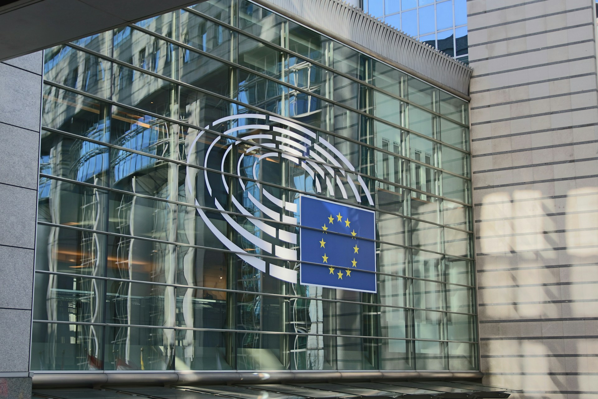 EU Probes Amazon and Microsoft Cloud Services Under DMA – Antitrust ...